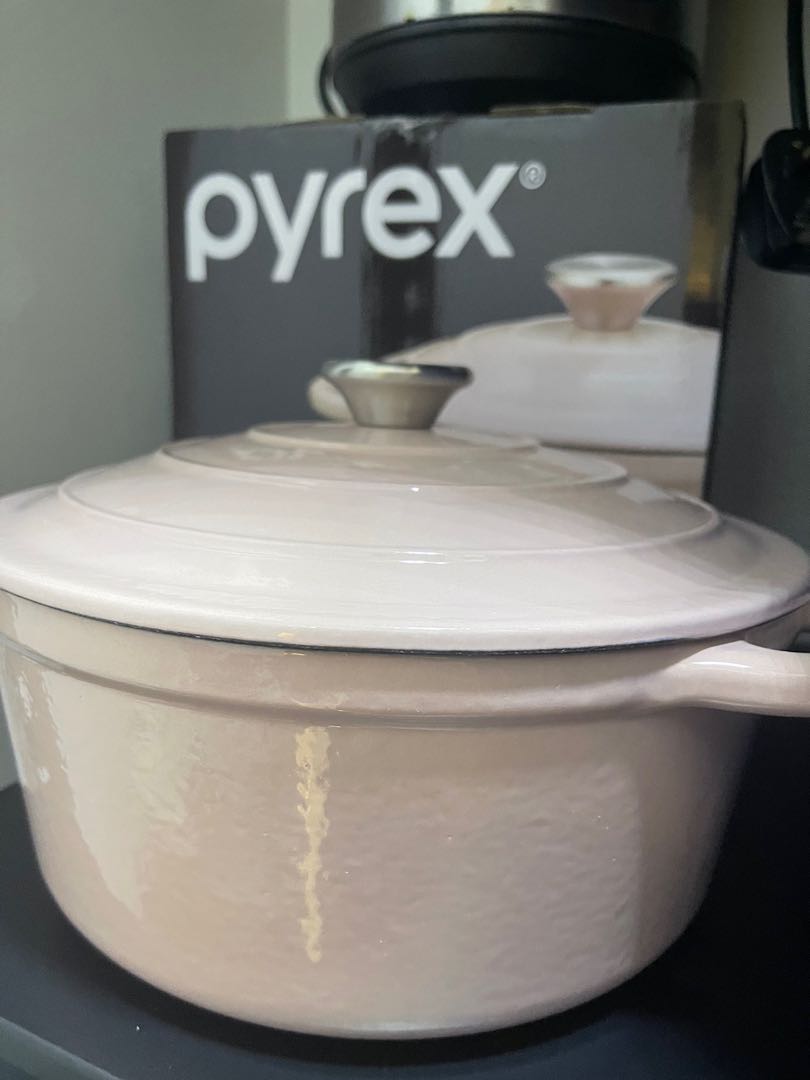 Pyrex Pot 3.4L, Furniture & Home Living, Kitchenware & Tableware ...