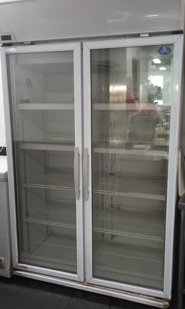 Sanden 2 door chiller, TV & Home Appliances, Kitchen Appliances ...