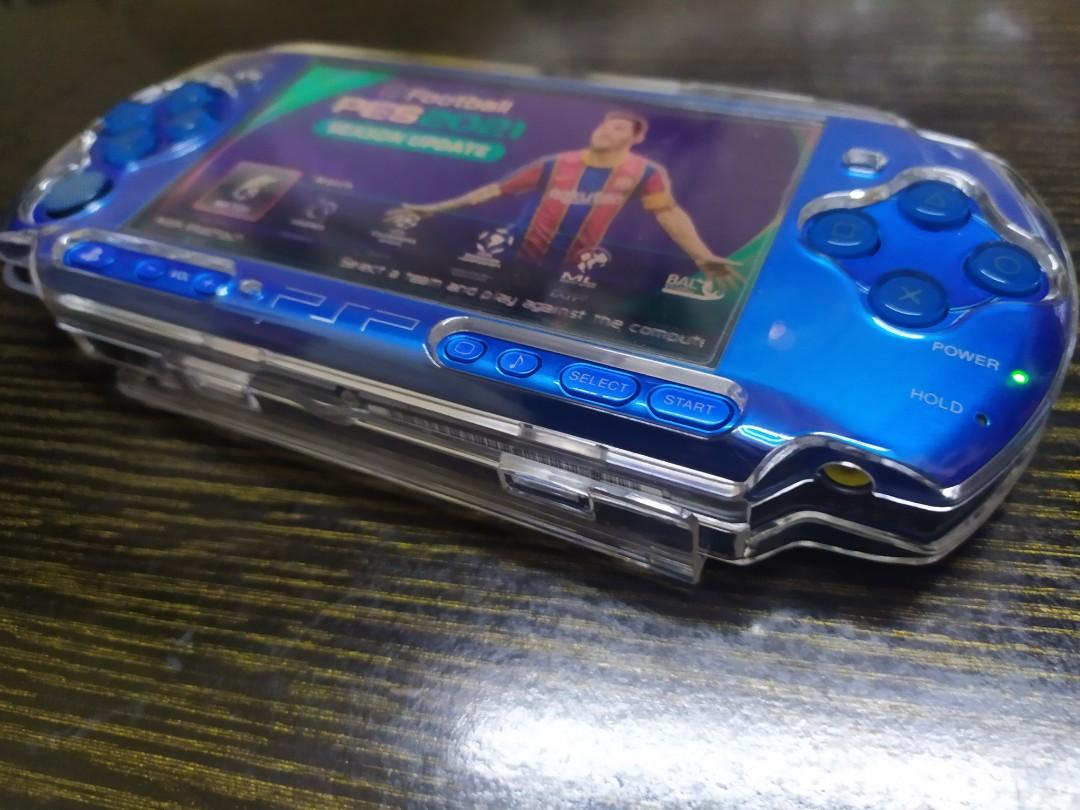 Sony psp 3000 + Pes 2021, Video Gaming, Video Game Consoles ...
