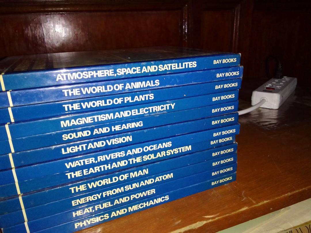 world of science encyclopedia (set), Hobbies & Toys, Books & Magazines ...