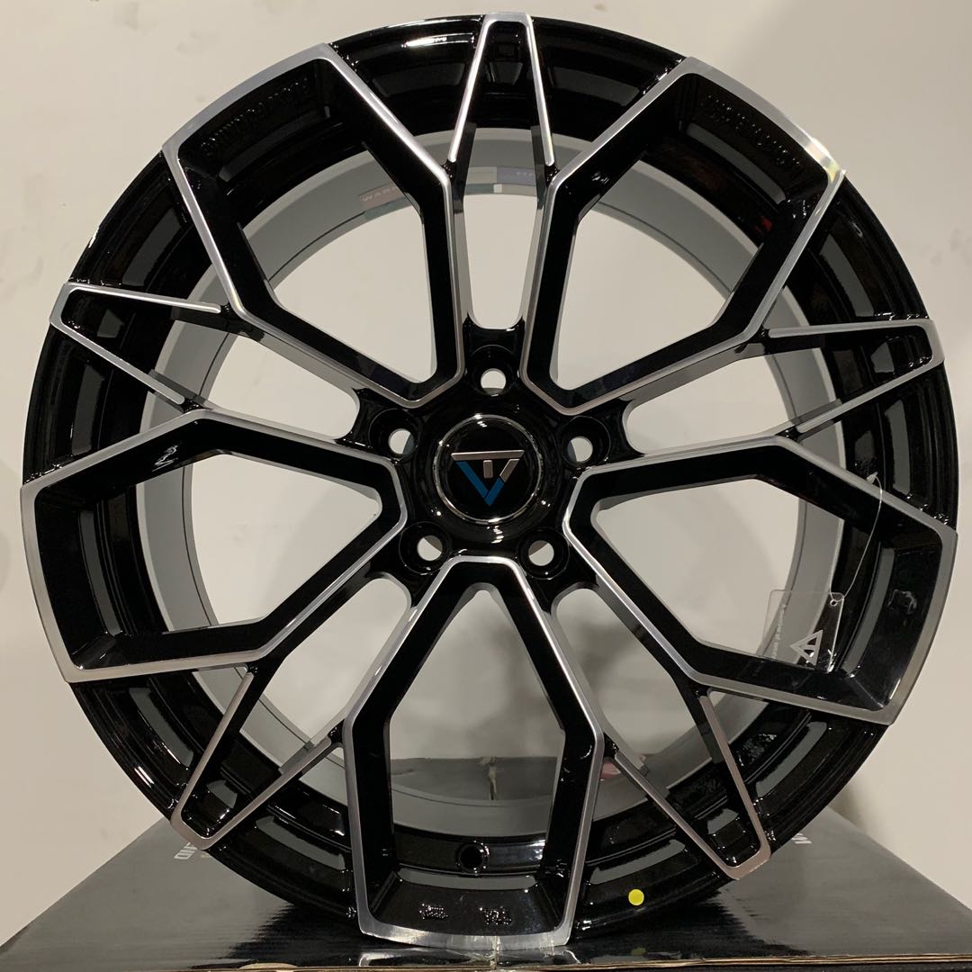 18” VLF05 Flowform Sport Rims, Car Accessories, Tyres & Rims on Carousell