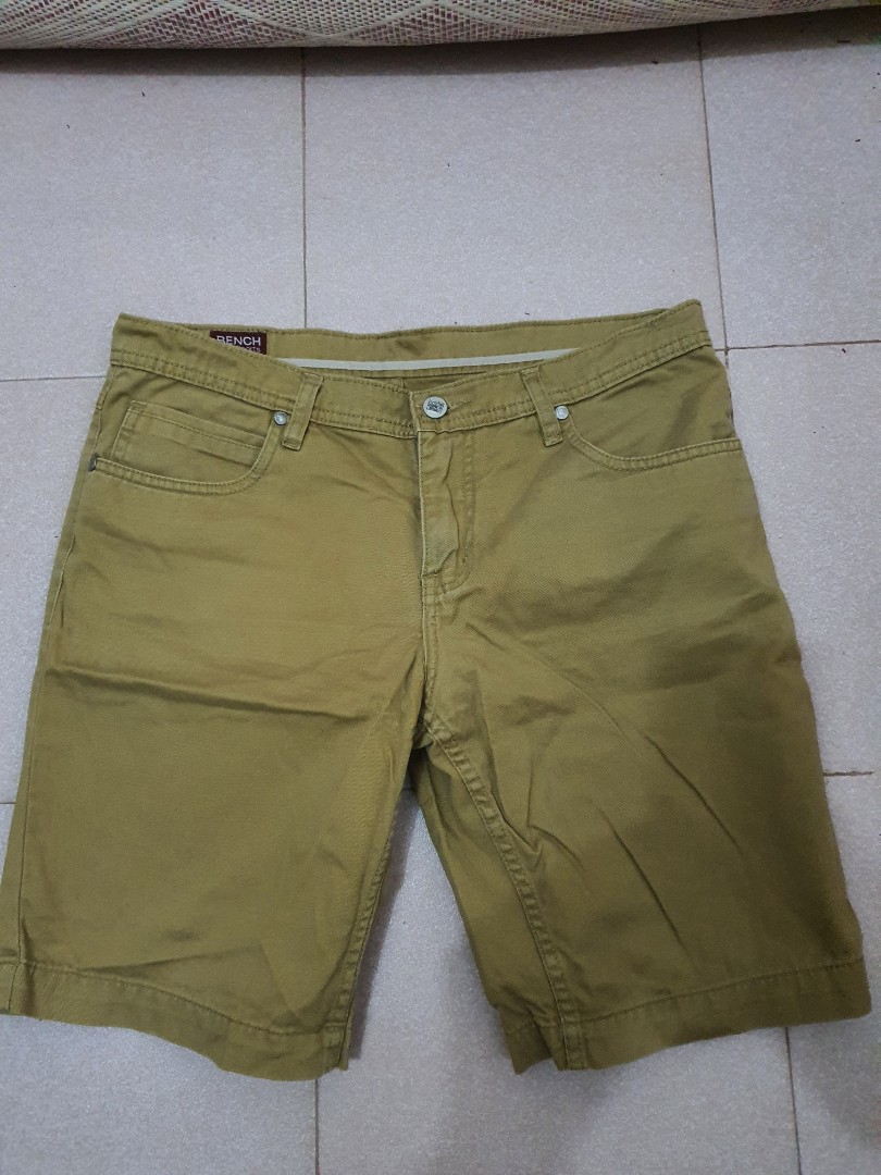 Bench short ( original), Men's Fashion, Bottoms, Shorts on Carousell