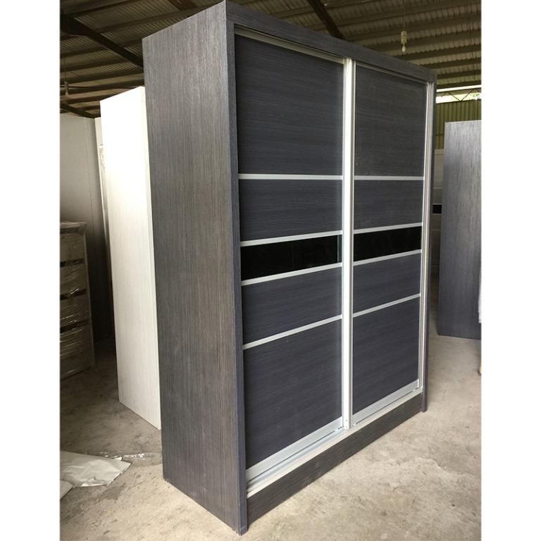 COD Sliding door Wardrobe/storage cabinet, Furniture & Home Living ...