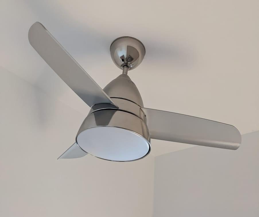Fanco Mini Bee, Furniture & Home Living, Lighting & Fans, Fans on Carousell