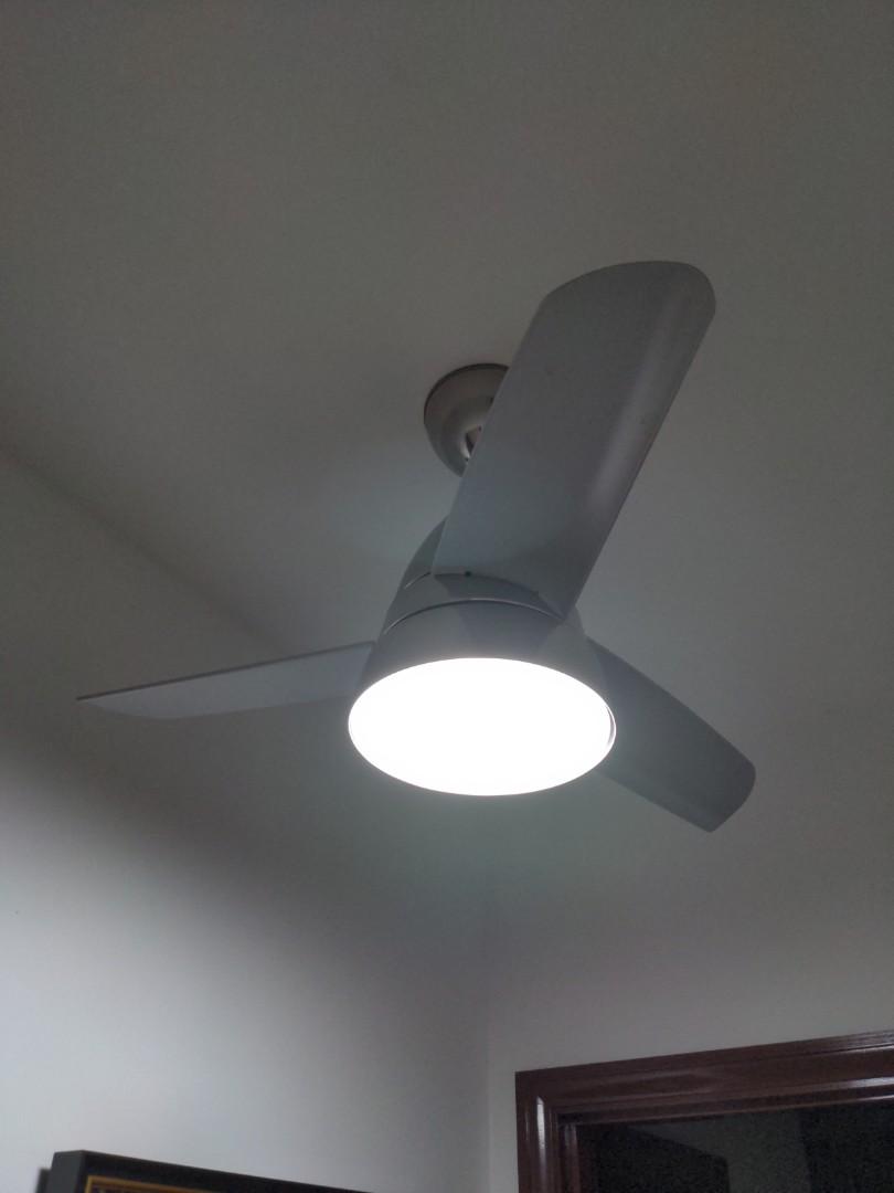 Fanco Mini Bee, Furniture & Home Living, Lighting & Fans, Fans on Carousell
