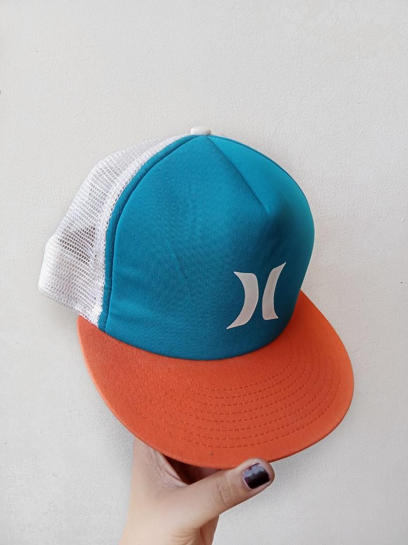 HURLEY, Men's Fashion, Watches & Accessories, Caps & Hats on Carousell