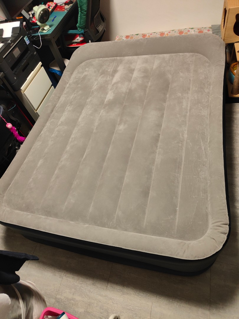 Intex Air Bed Queen Size, Furniture & Home Living, Furniture, Bed Frames & Mattresses on Carousell
