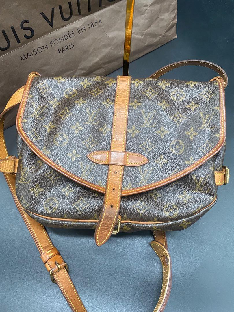 LV SAUMUR 30, Luxury, Bags & Wallets on Carousell