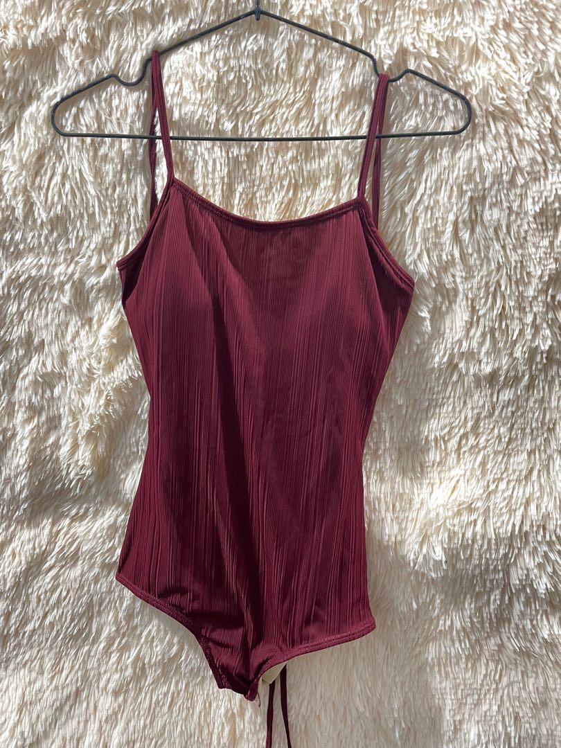 Maroon One piece Swimwear, Women's Fashion, Swimwear, Bikinis ...