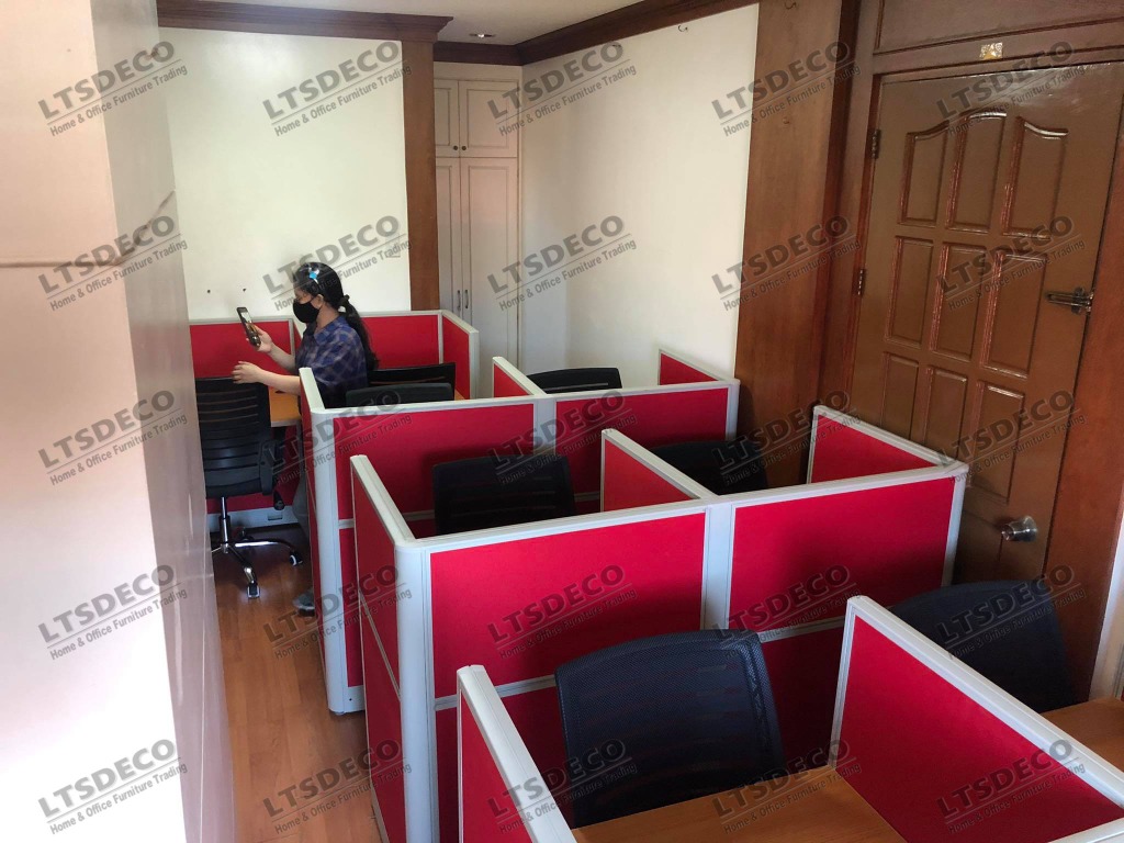 OFFICE PARTITION CALL CENTER TABLE FURNITURE WORKSTATION CUBICLE ...
