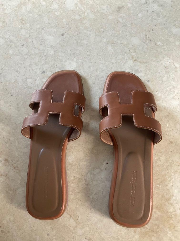 Sandel, Women's Fashion, Footwear, Flats on Carousell