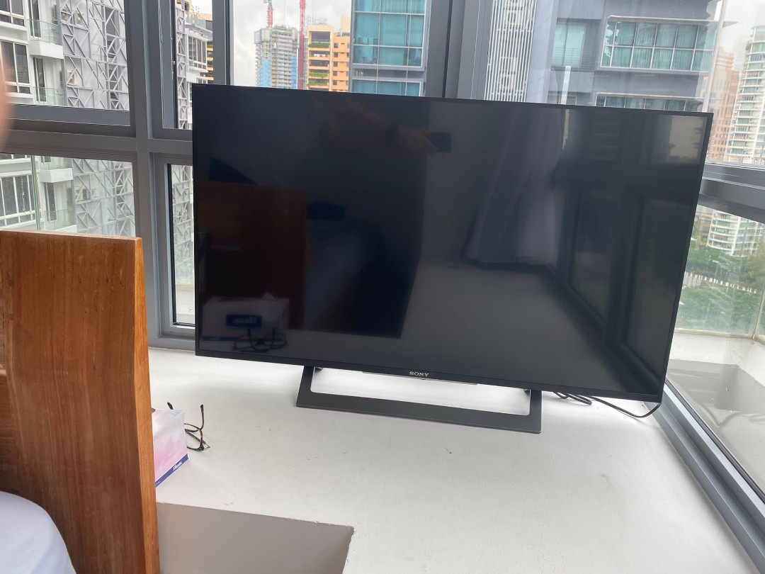 Sony tv, TV & Home Appliances, TV & Entertainment, TV on Carousell