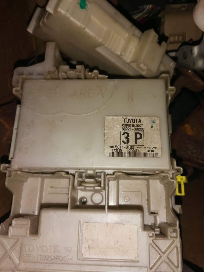 Toyota Vios 3p fues box inner fues box vios ncp150, Auto Accessories on ...