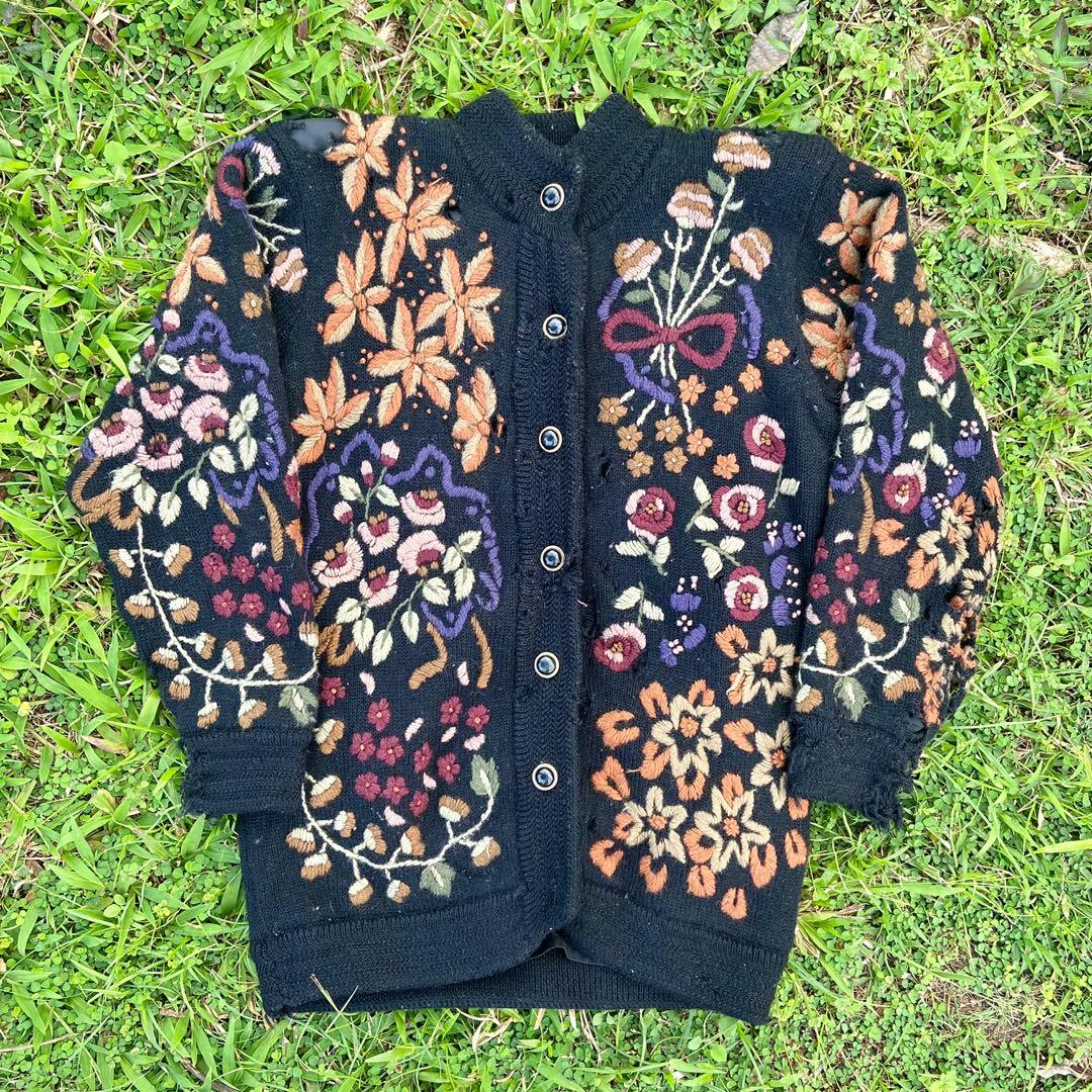 Vintage Floral Cardigan, Women's Fashion, Coats, Jackets and Outerwear ...
