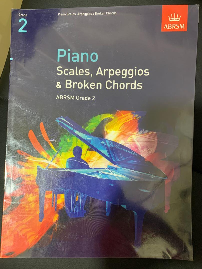 ABRSM Piano Scales, Arpeggios and Broken Chords Grade 2, Hobbies & Toys ...