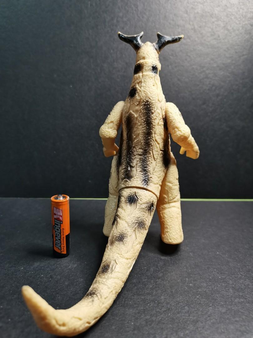 BANDAI JAPAN Kaiju Monsters - Rare Ultraman Monsters Eleking, Hobbies ...