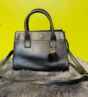 Dusto Suede with leather 2way bag, Women's Fashion, Bags & Wallets ...