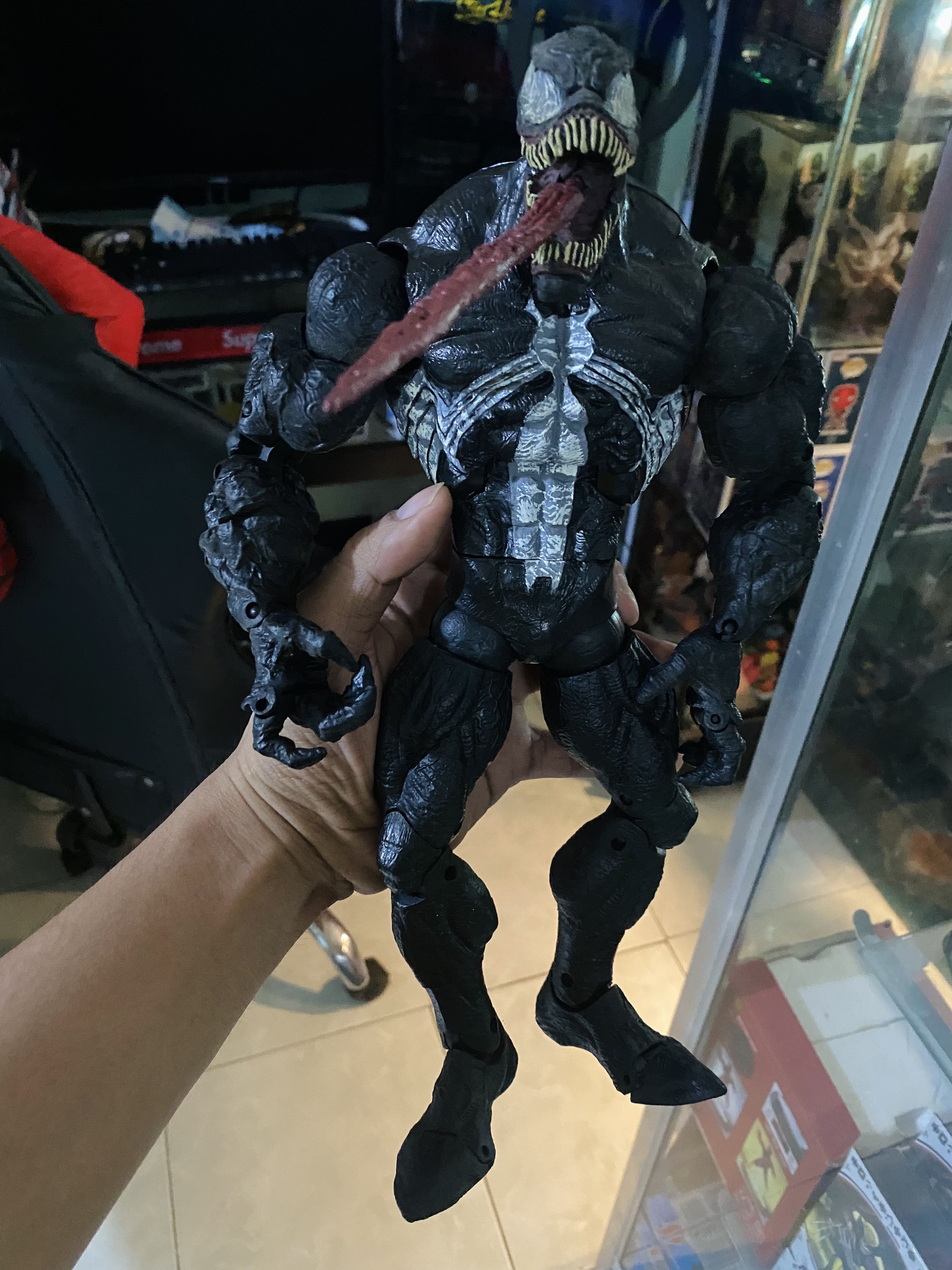 VENOM - Marvel Legends ICONS series, Hobbies & Toys, Toys & Games on ...