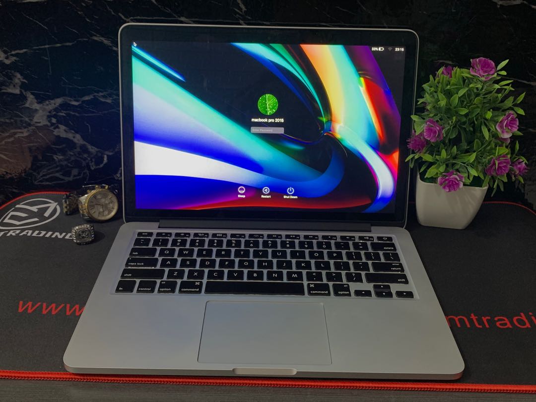 Macbook Pro Retina,2015 13-inch, 8GB 128GB SSD Os Catalina version Cc ...