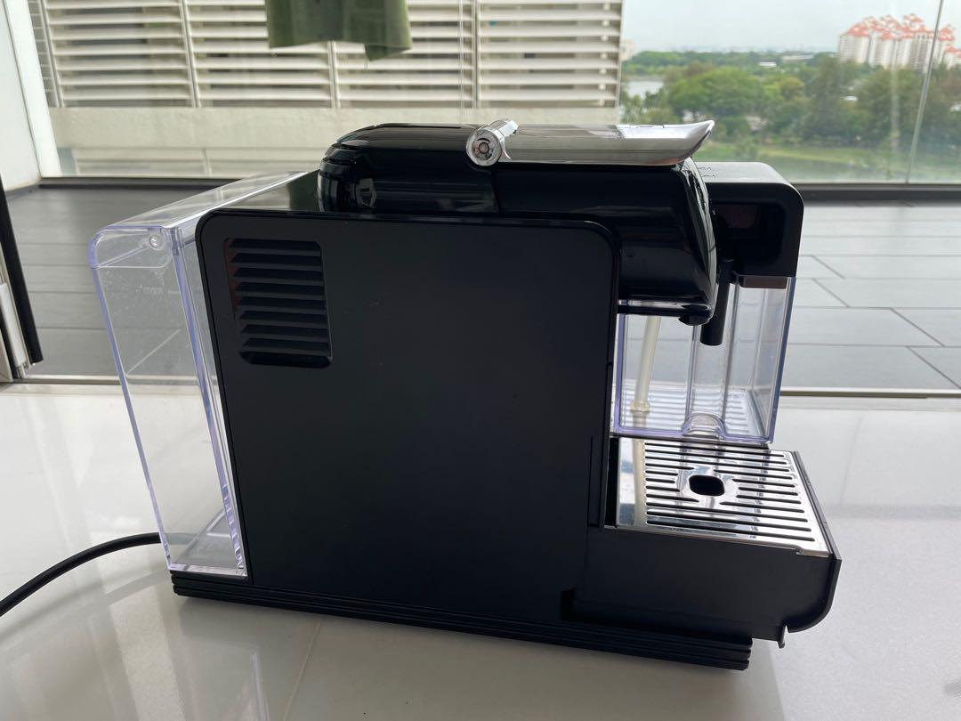 Nespresso DeLonghi lattissima EN520B coffee machine with milk frother ...