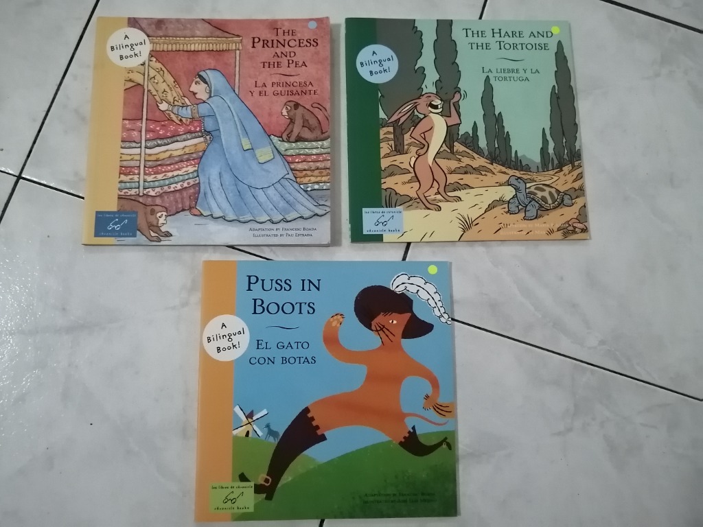 Set of 3 bilingual fairy tales (Spanish - English), Hobbies & Toys ...