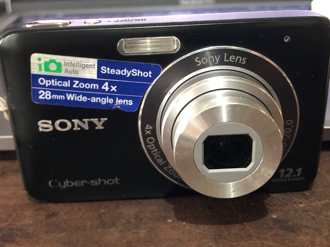 Sony Digicam. Digital Camera, Photography, Cameras on Carousell