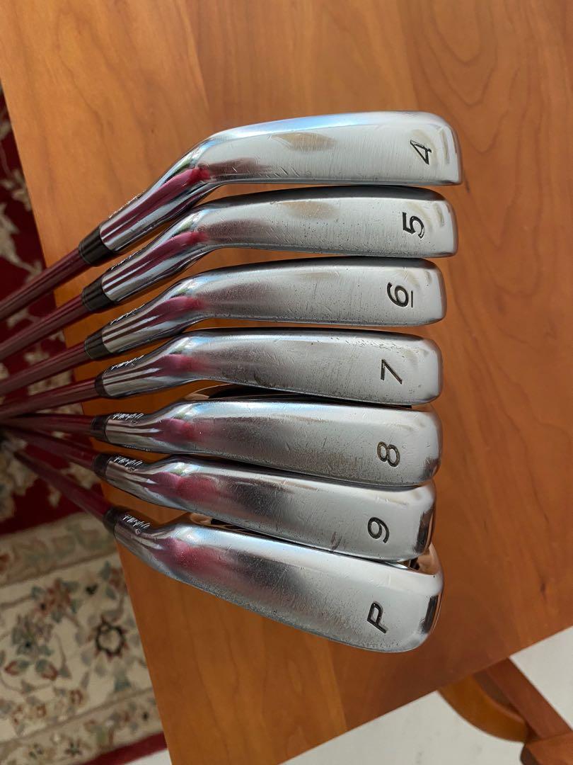 Taylormade R9 irons, 4-PW, Sports Equipment, Sports & Games, Golf on ...