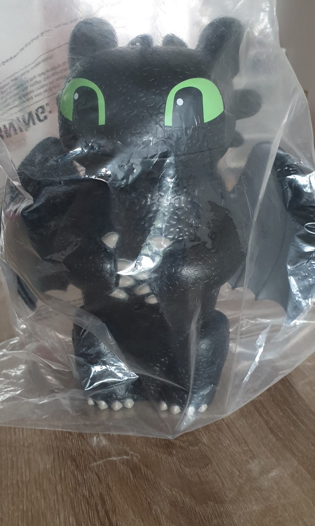 Toothless Popcorn Bucket, Hobbies & Toys, Memorabilia & Collectibles ...