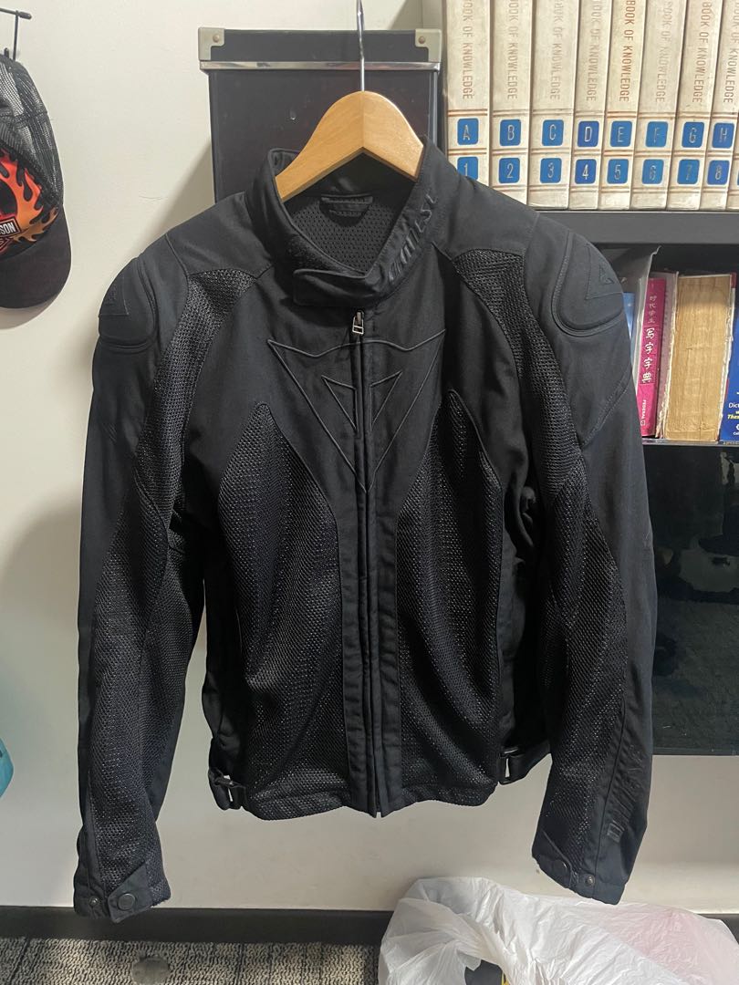 Dainese riding jacket 52, Motorcycles, Motorcycle Apparel on Carousell