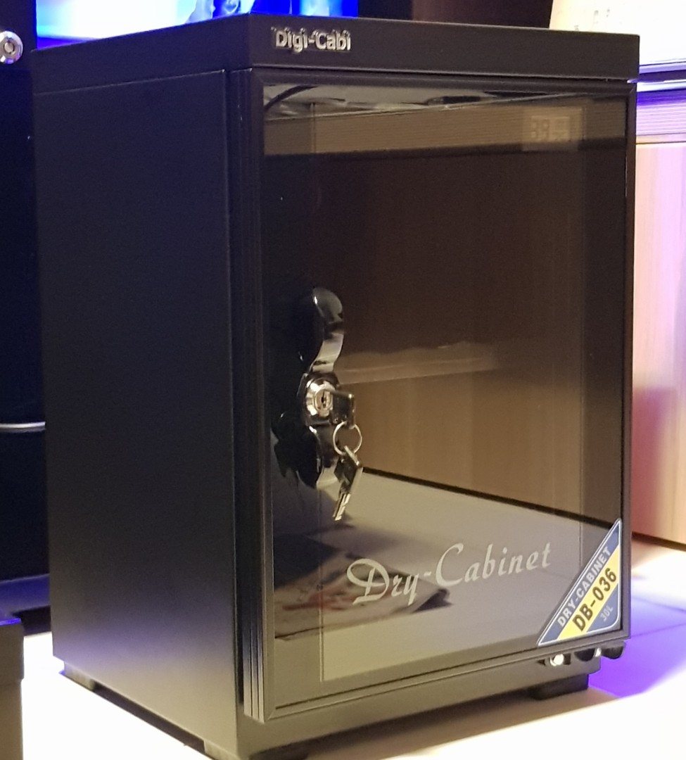 Digi-Cabi Dry Cabinet Box 30L, Photography, Photography Accessories ...