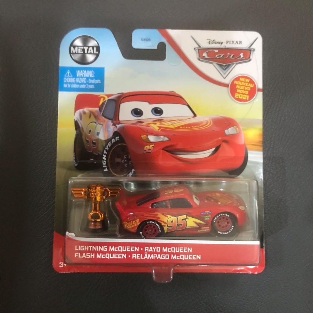 Disney Pixar Cars Mattel Cars 3 Lightning McQueen with trophy 2021 ...