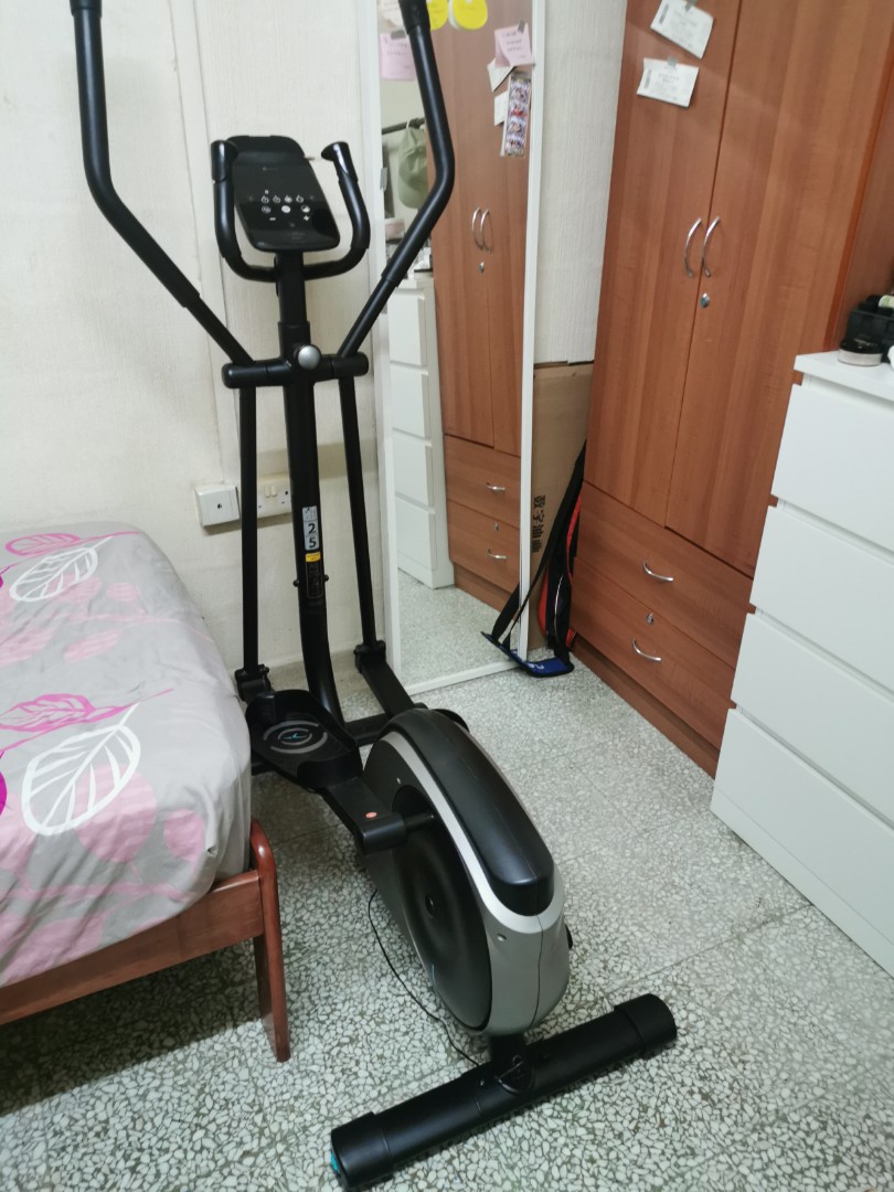 Domyos Cross Trainer, Sports Equipment, Exercise & Fitness, Cardio ...