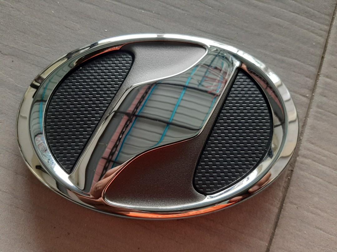 Emblem NETZ Toyota, Auto Accessories on Carousell