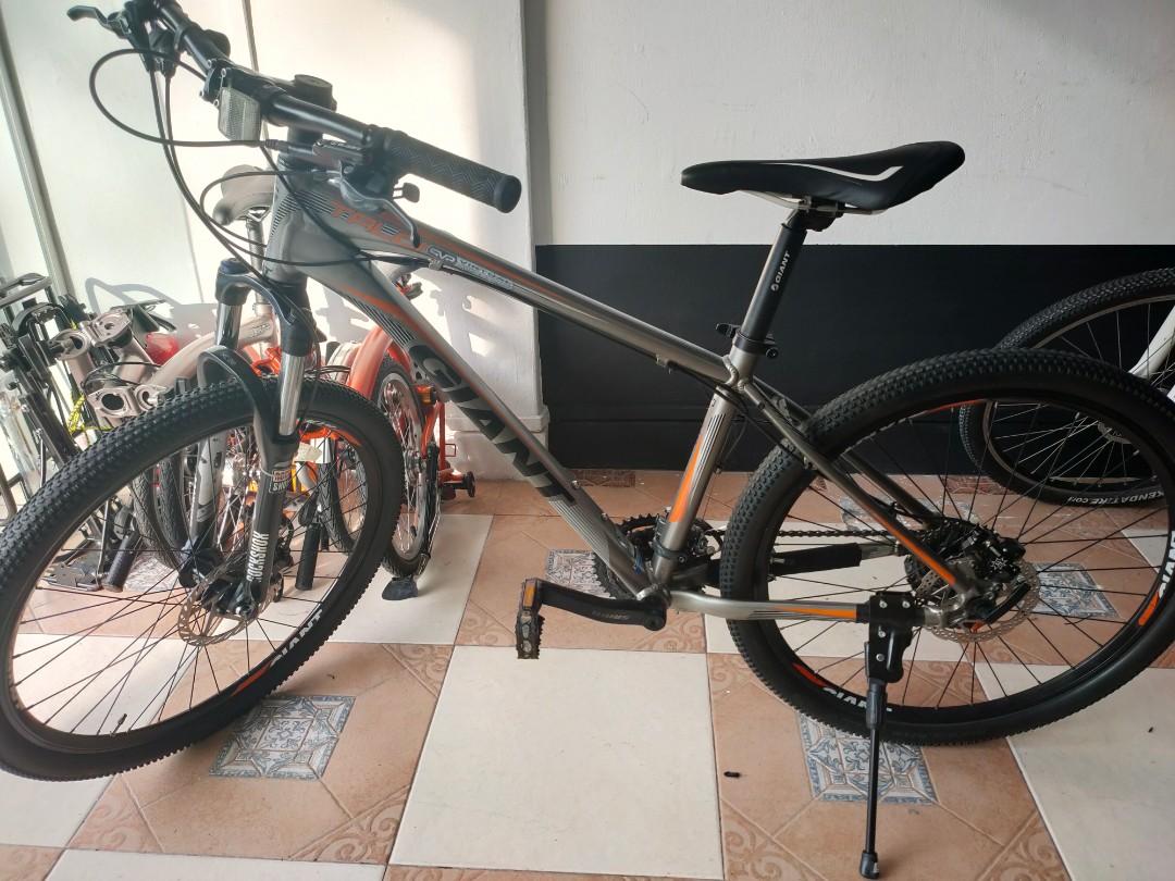 Giant Talon, Sports Equipment, Bicycles & Parts, Bicycles on Carousell