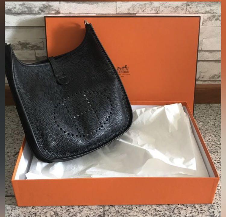 Hermes Evelyn iii 29, Women's Fashion, Bags & Wallets, Cross-body Bags on Carousell