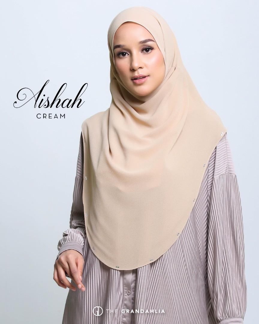 Instant Aishah Hijab by The Grandahlia, Women's Fashion, Muslimah ...