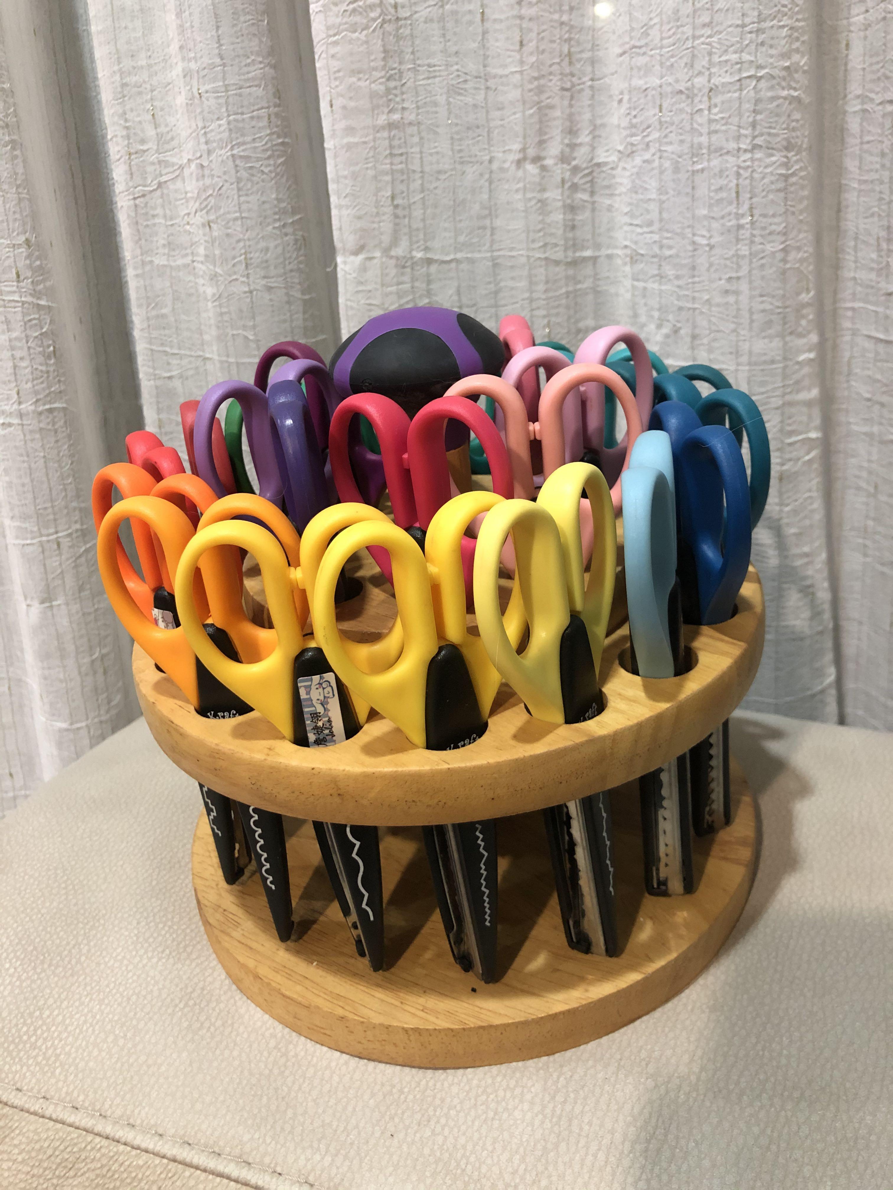Kraft Edgers Scissors set 造型鋸齒剪刀（24入）, 書籍、休閒與玩具, 文具、藝術、手工藝, 節慶、派對用品在旋轉拍賣
