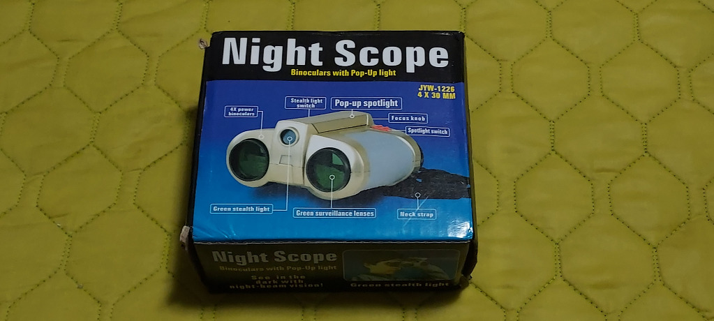 Night Scope Toy Binoculars with Pop Up Light, Hobbies & Toys, Toys ...