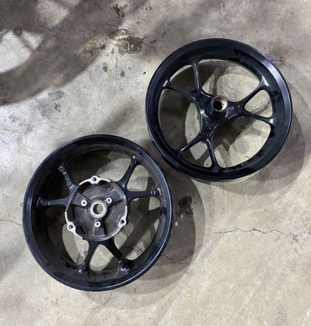 Nmax V2 stock rims, Motorcycles, Motorcycle Accessories on Carousell