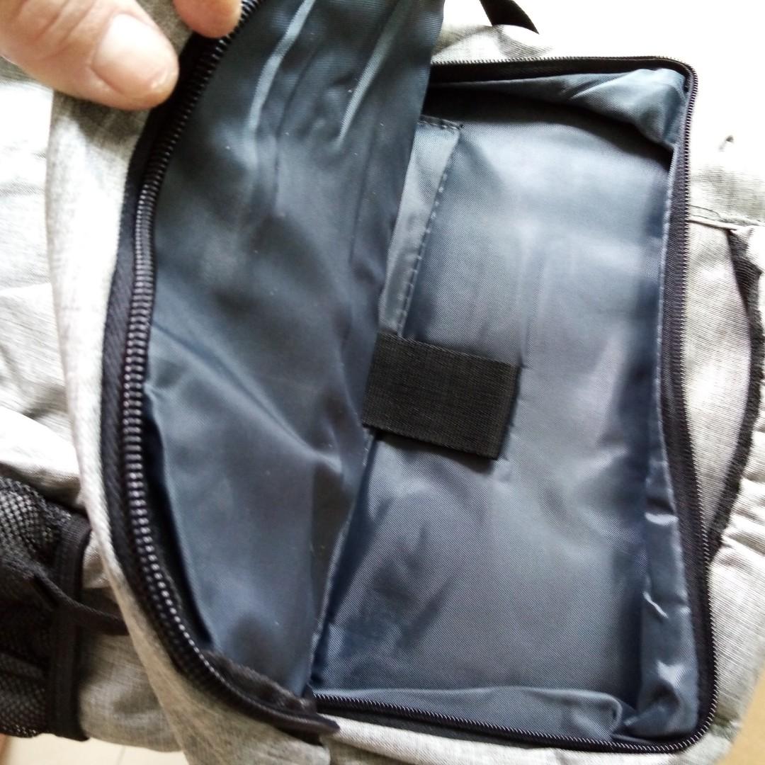 Opentext Backpack, Men's Fashion, Bags, Backpacks on Carousell