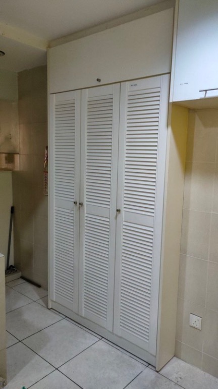 R26-B * Almari Built-in Utility Storage Cabinet 3+1 Doors White ...