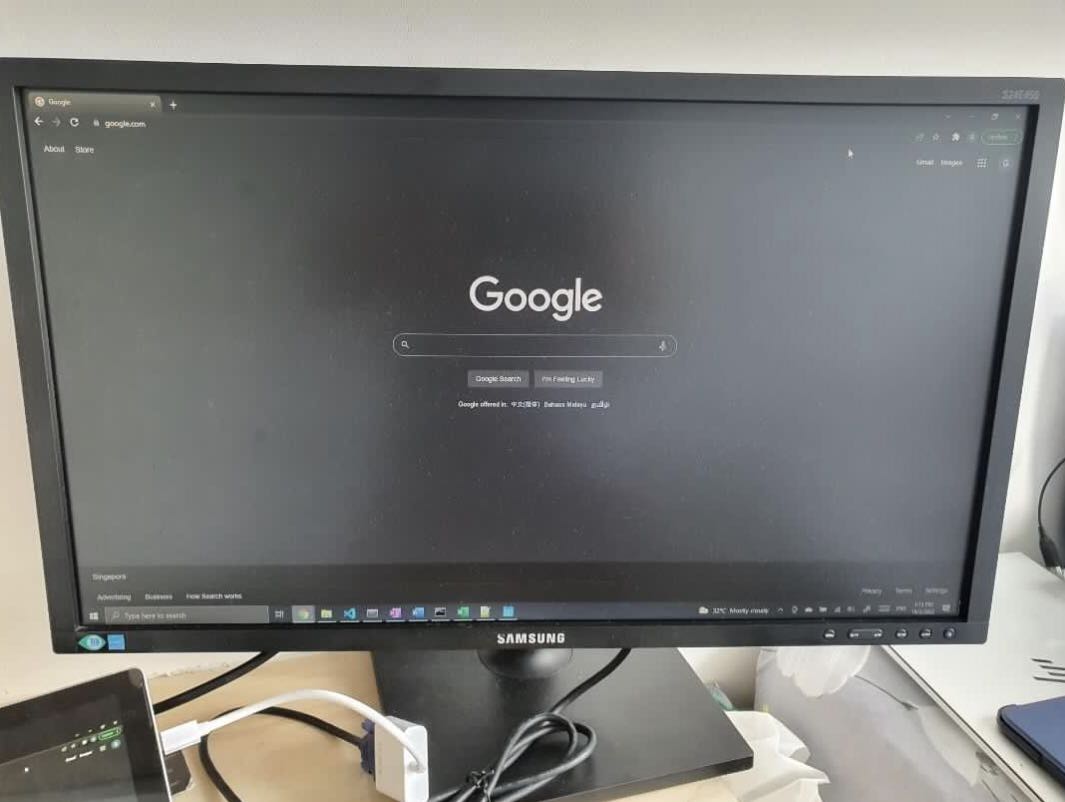 Samsung Monitor S24E450, Computers & Tech, Desktops on Carousell