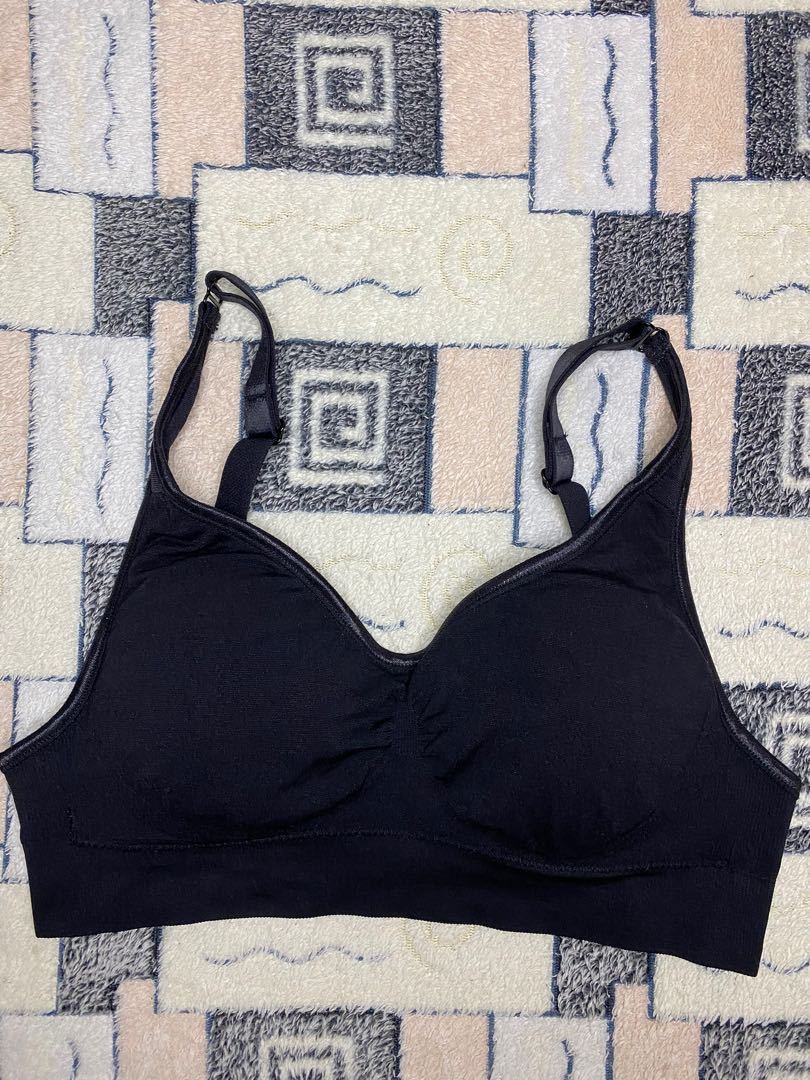 Target bra 32B / 34A, Women's Fashion, New Undergarments & Loungewear ...