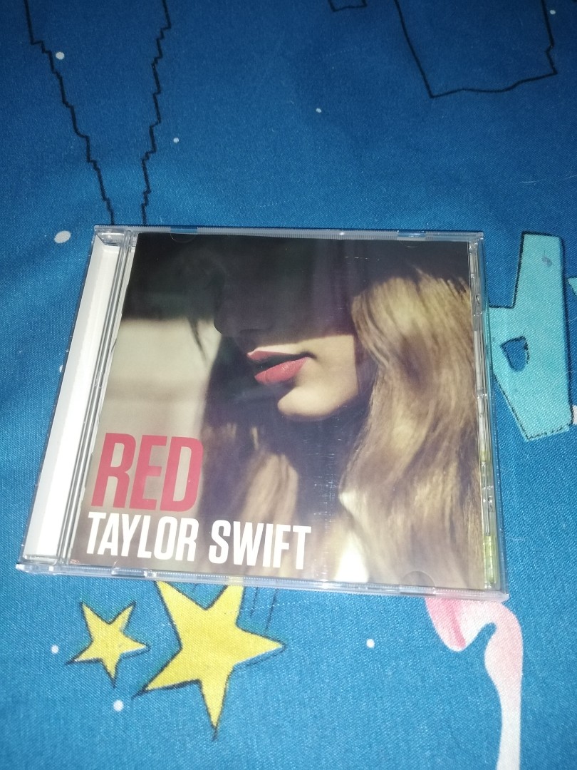 Taylor Swift, Hobbies & Toys, Music & Media, CDs & DVDs on Carousell