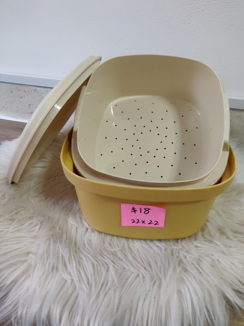 Tupperware sieve box 22cm, Furniture & Home Living, Kitchenware ...