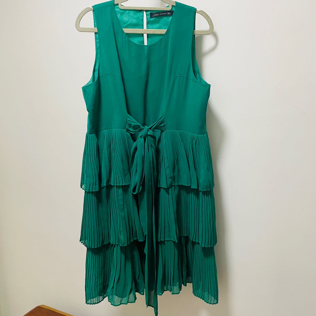 Zara kelly Green pleated tie Dress, Women's Fashion, Dresses & Sets ...