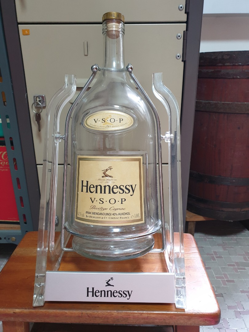 3L Hennessy empty bottle with stand. Vintage/xo/vsop/cognac/liquor ...