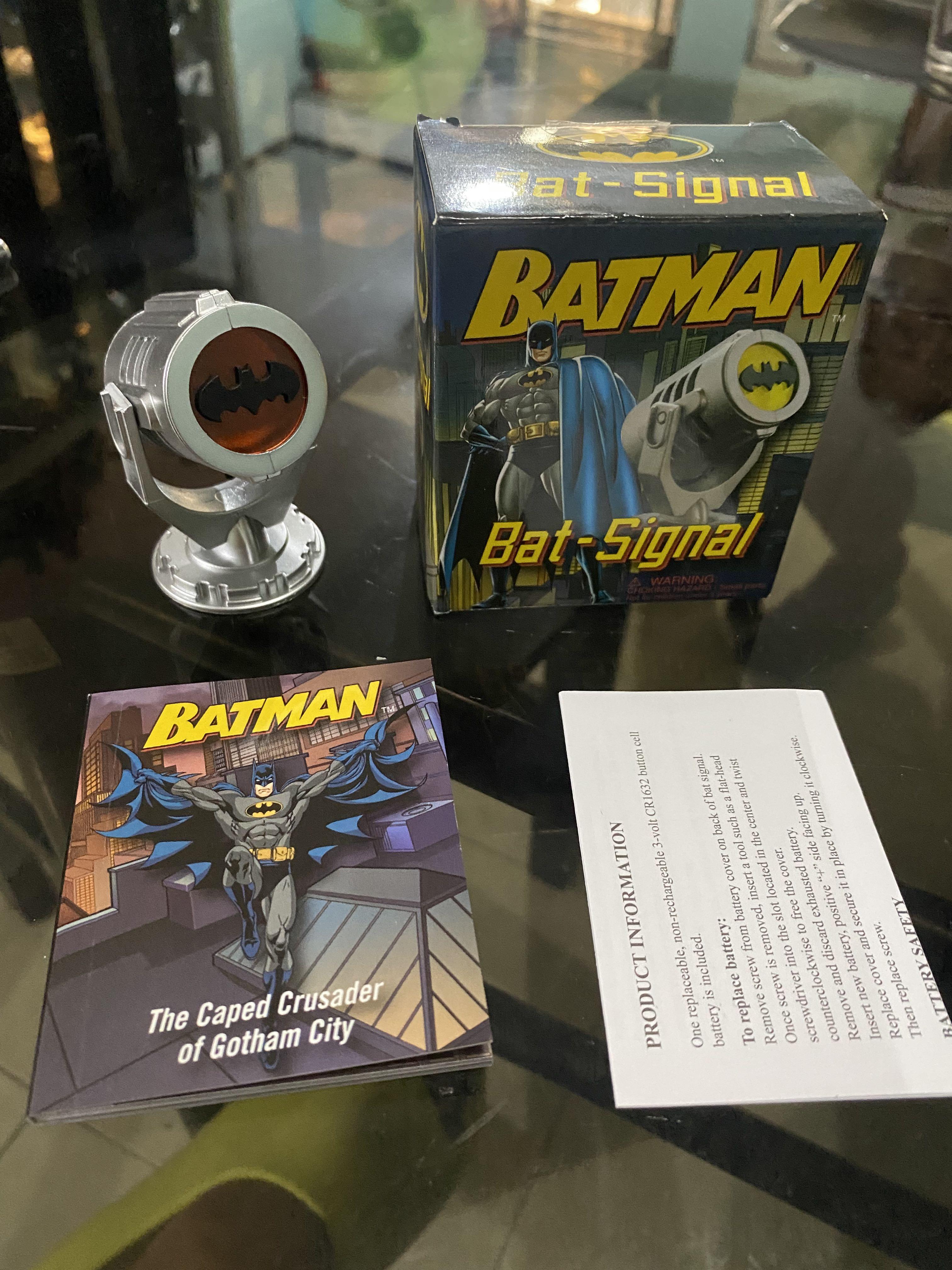BATMAN BAT-SIGNAL LIGHT, Hobbies & Toys, Toys & Games on Carousell
