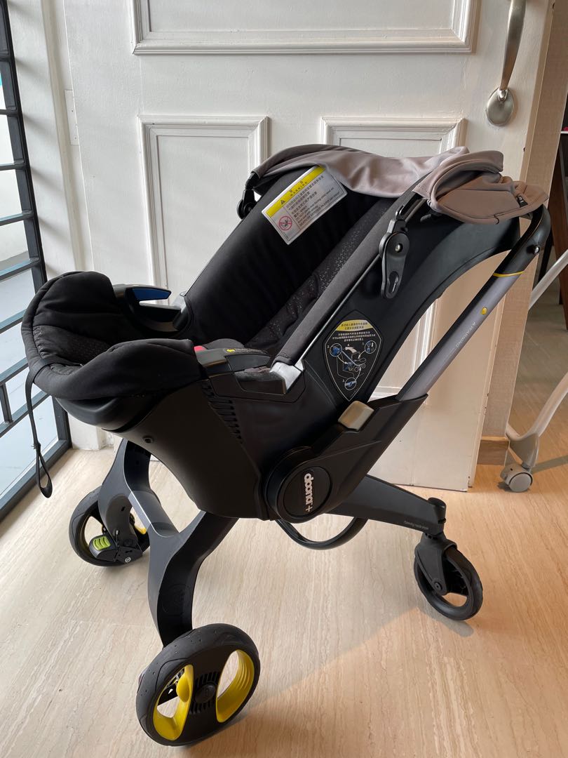 Doona+ Greyhound, Babies & Kids, Going Out, Strollers on Carousell