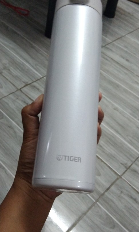 Drinking Bottle Hot & Cold (Tiger Brand), Furniture & Home Living ...